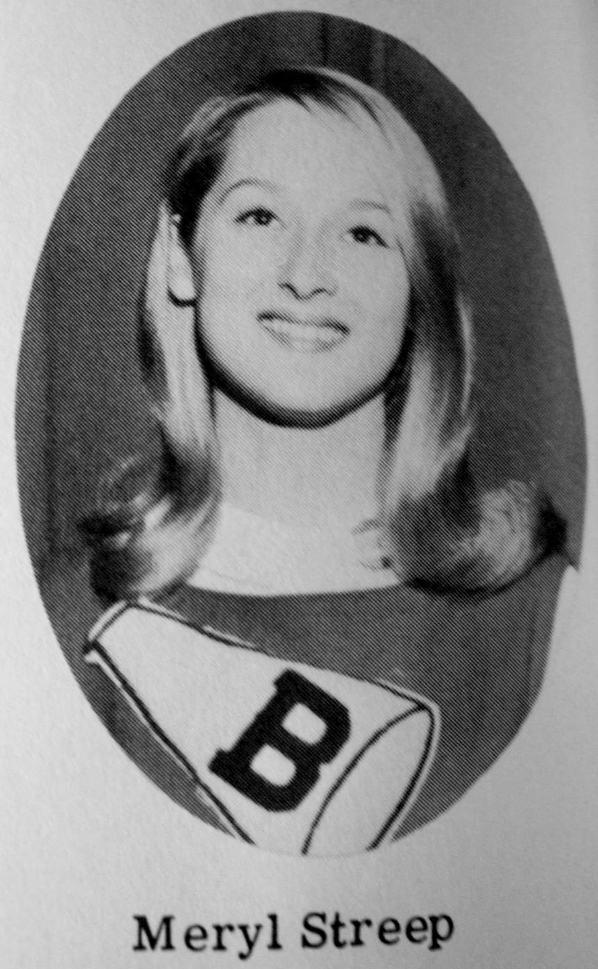 23 Celebrity High School Yearbook Photos – Garlic Soda