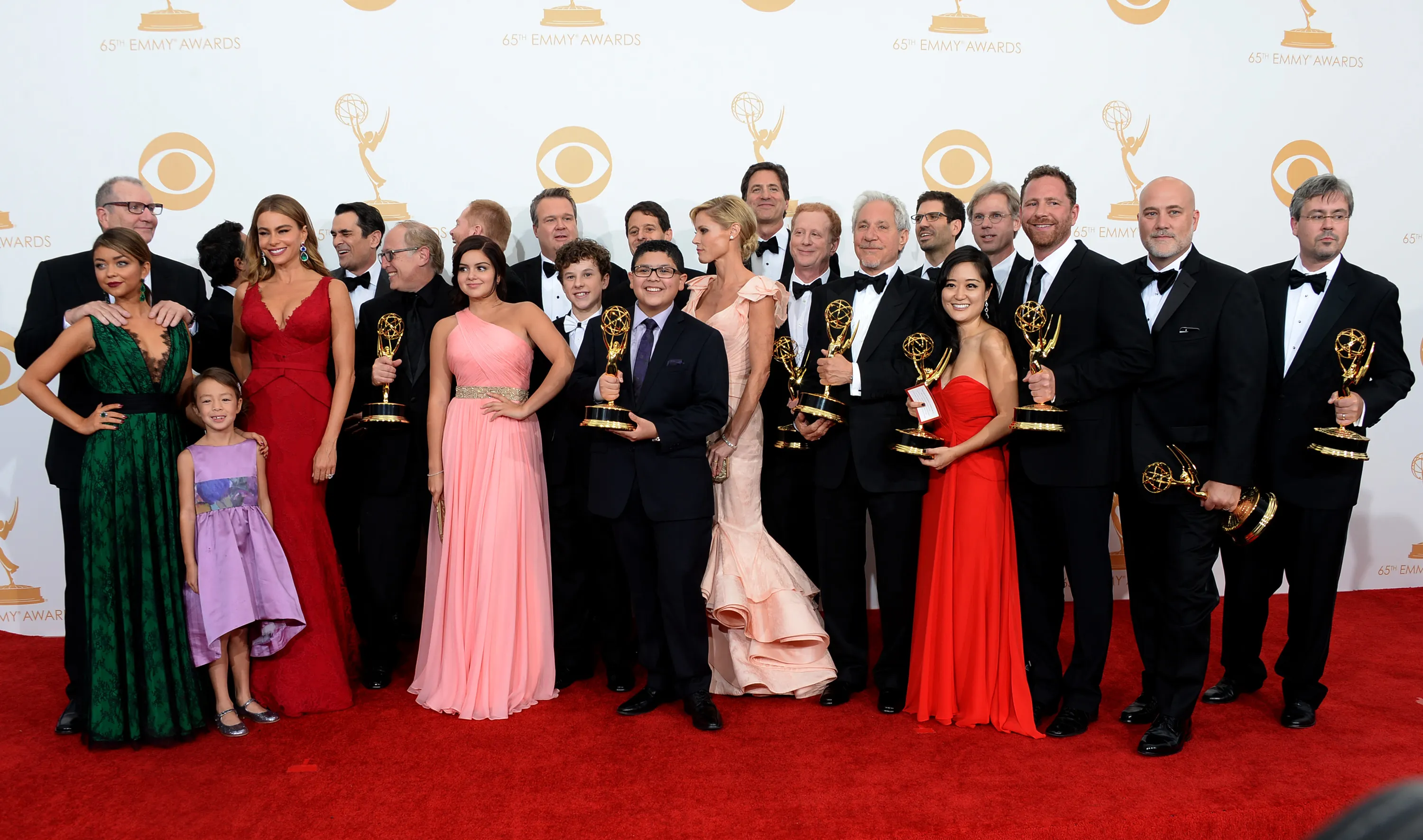 29 Fun Facts About Modern Family - Kate Knows