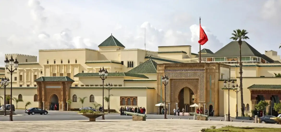25 Royal Palaces That Are Still in Use Today - Kate Knows