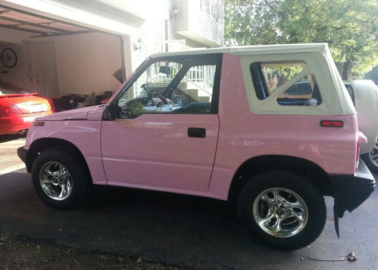 Gone But Not Forgotten: 30 Discontinued Car Brands – Garlic Soda
