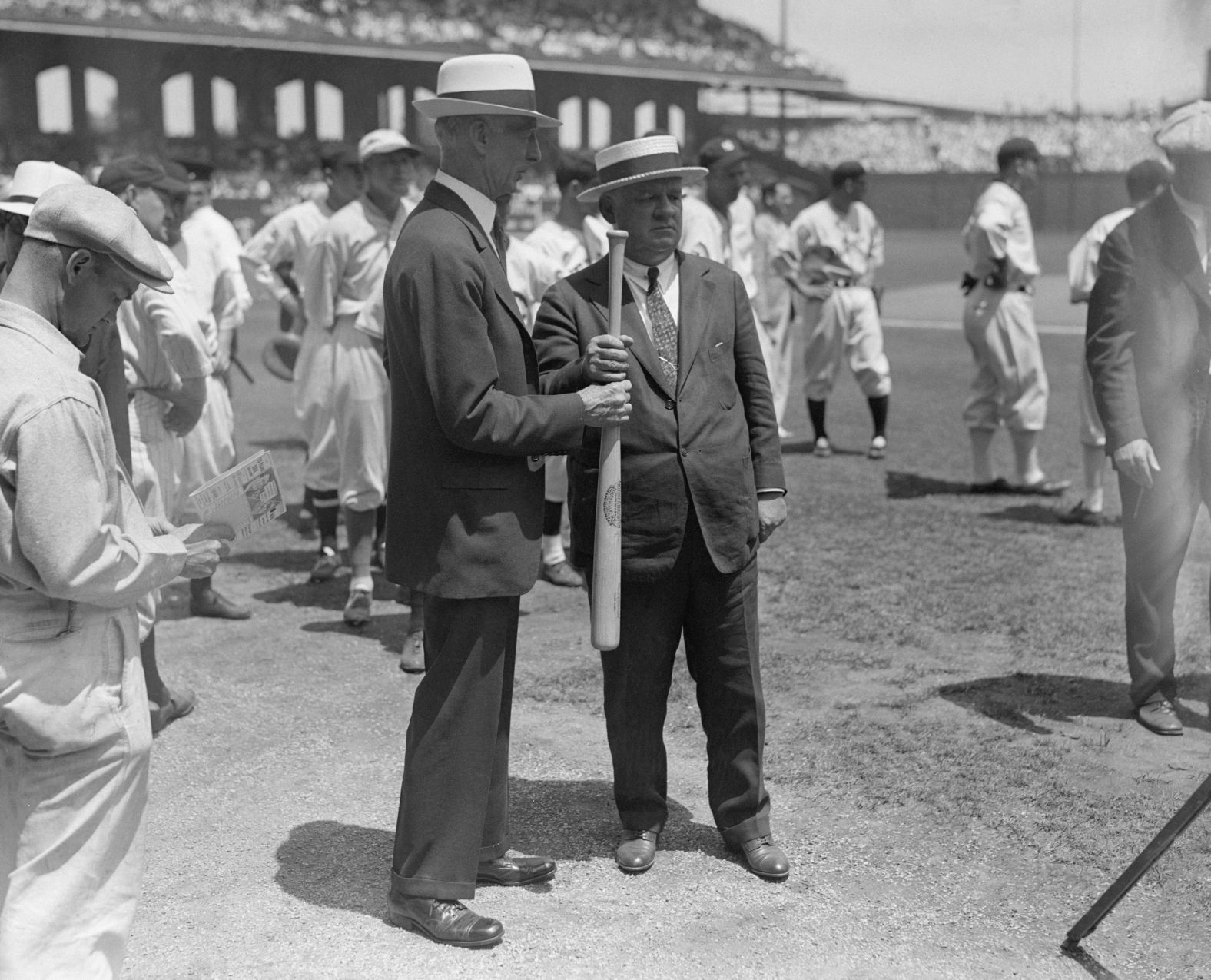 30 Old Baseball Photos That’ll Make You Miss the Good Old Days – Garlic ...
